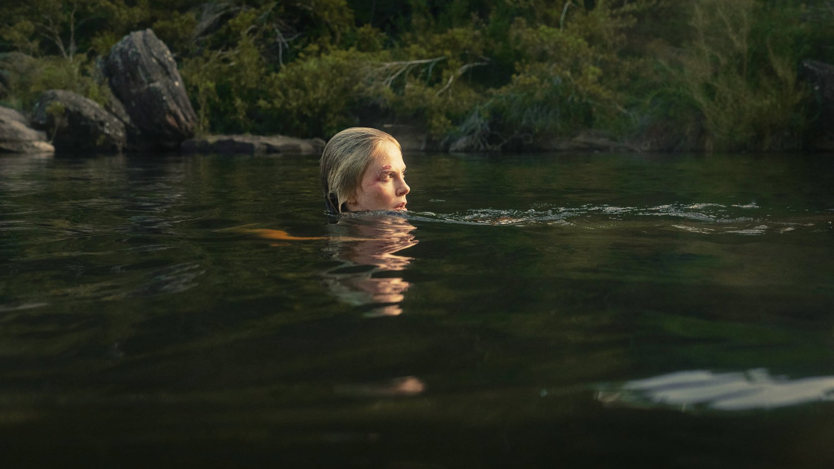 „Immer besser und besser“: Erster Trailer zur Netflix-Survival-Action ...