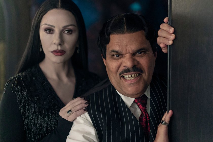 In "Wednesday" spielt er Gomez Addams: Netflix-Star Luis Guzmán sieht ...