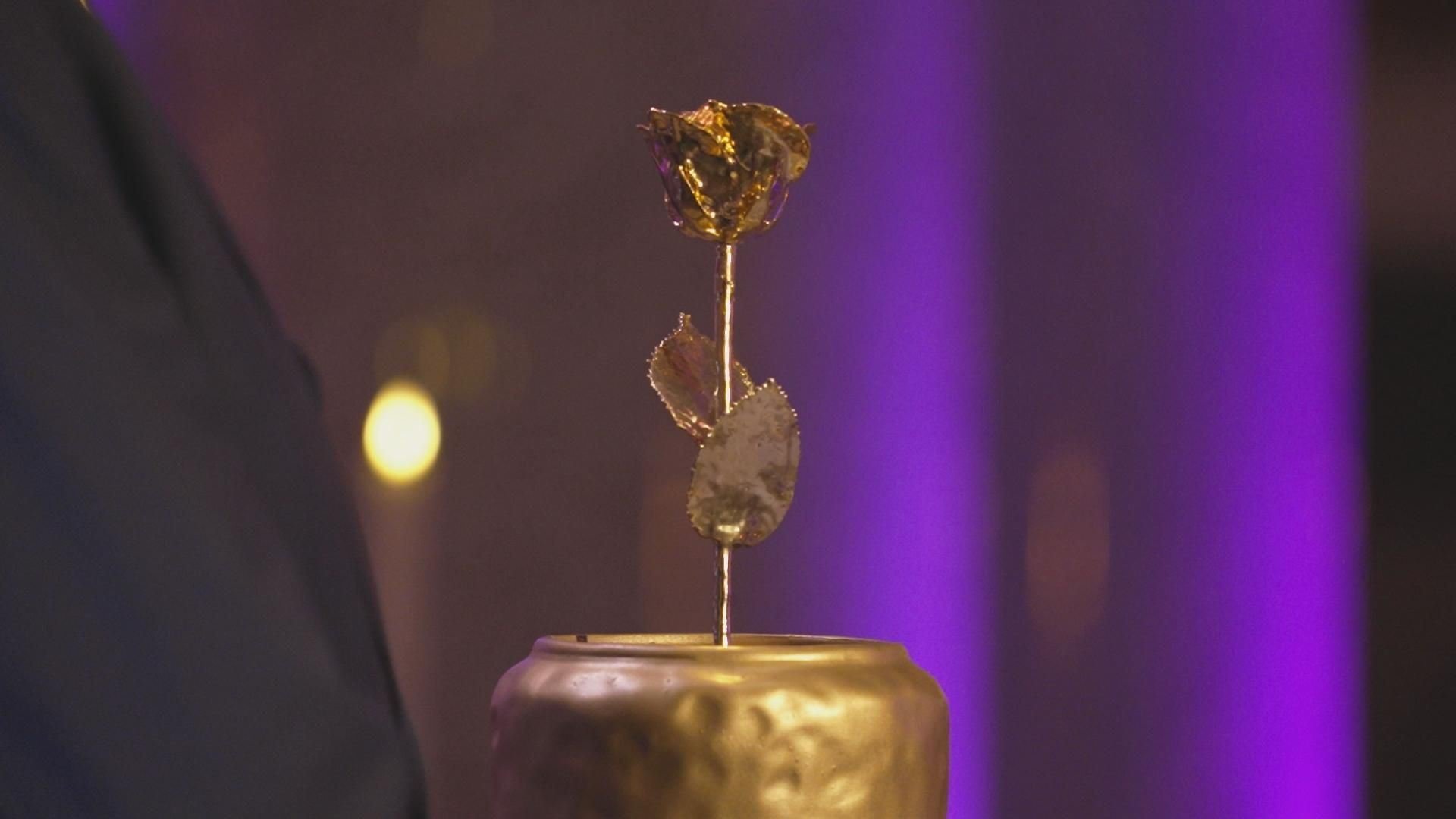 „Golden Bachelor“: Wer bekommt die letzte Rose?