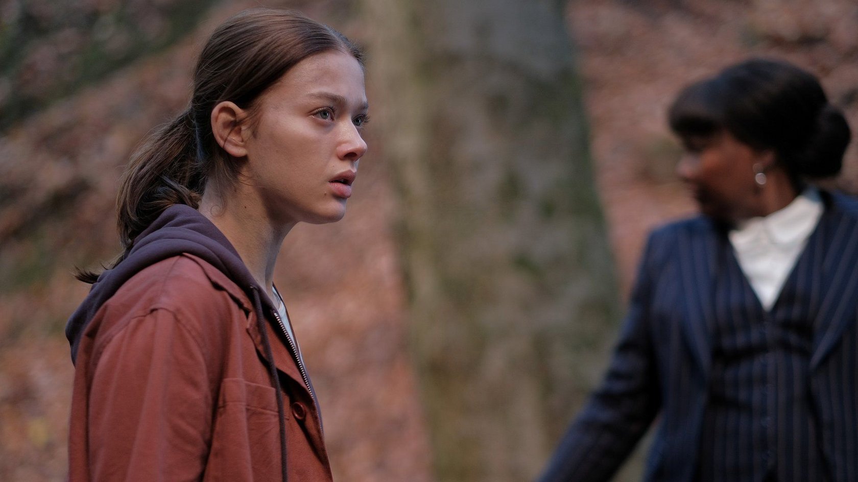 „Fallen“ Staffel 2: Wird die Sky-Serie nach den Engelsromanen von ...