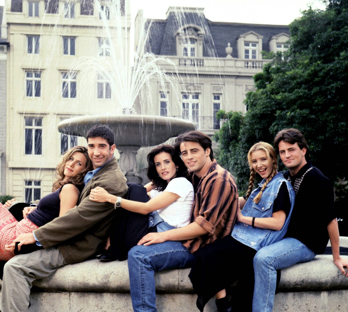 Alle 236 Folgen: Eine der besten Sitcoms aller Zeiten erscheint heute ...