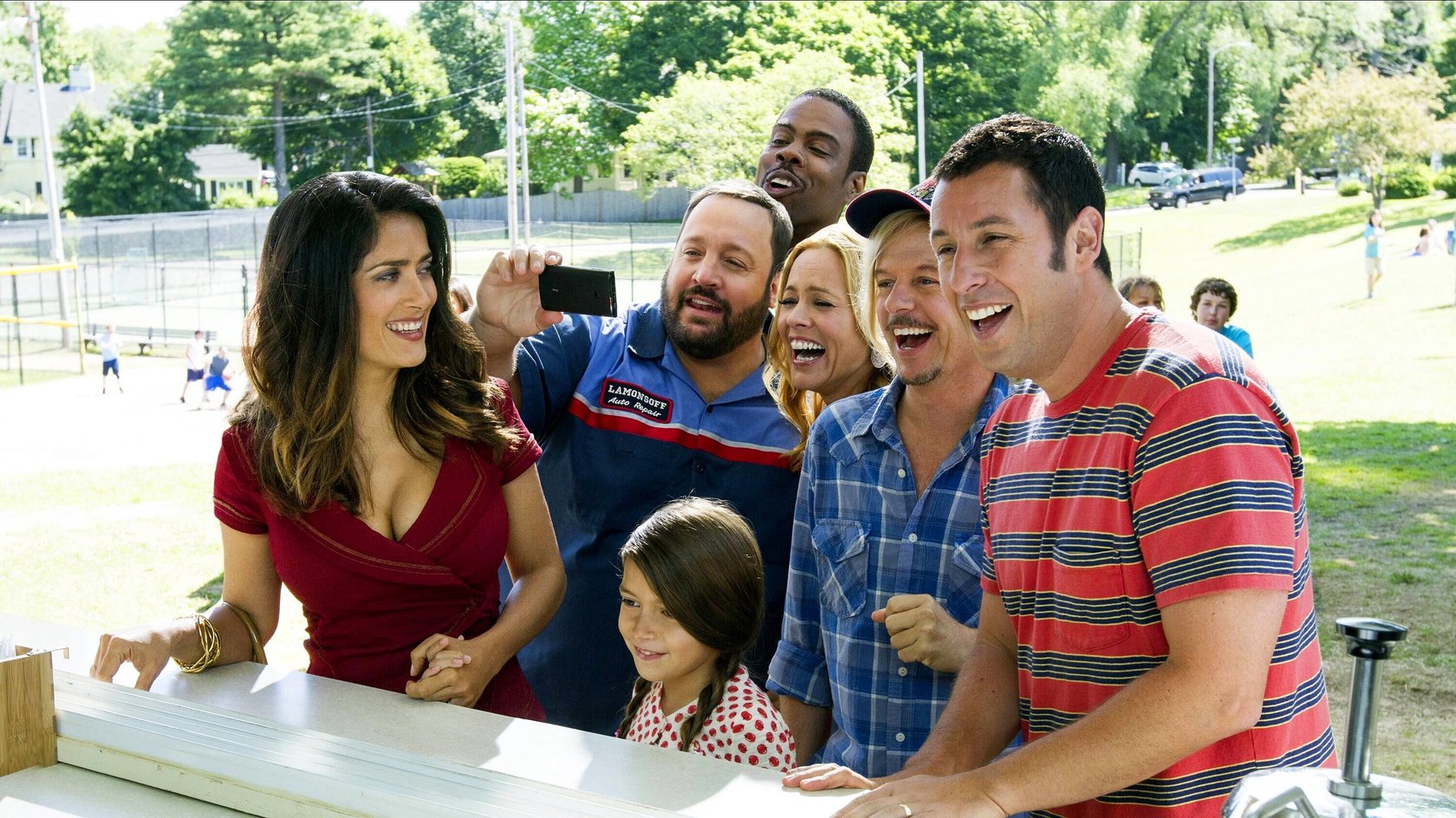 Kevin James & Adam Sandler reisen jetzt nach Europa: Erste Details zur ...