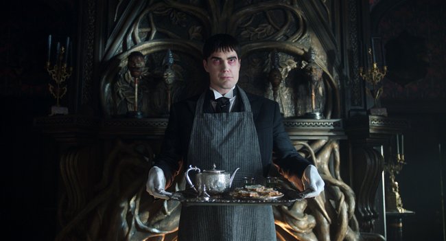 Dieses Mitglied der Addams Family hat Netflix in "Wednesday" Staffel 2 ...