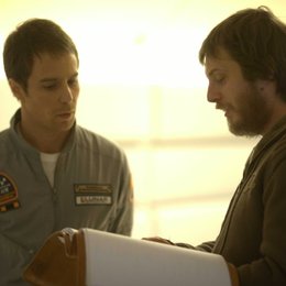 Moon · Film 2010 · Trailer · Kritik