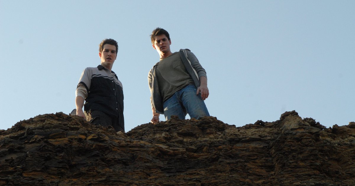 Riddle · Film 2013 · Trailer · Kritik