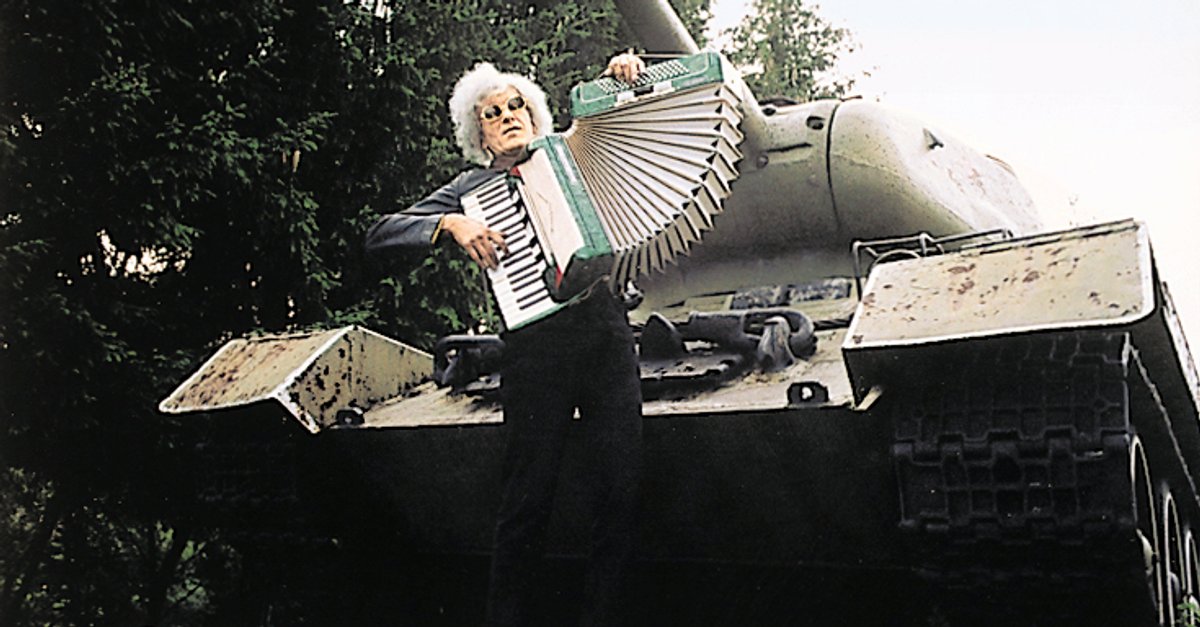 Absolut Warhola · Film 2001 · Trailer · Kritik