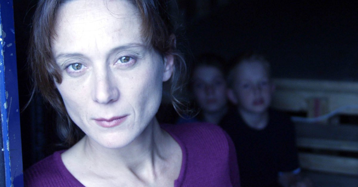 Alexandra's Project · Film 2003 · Trailer · Kritik