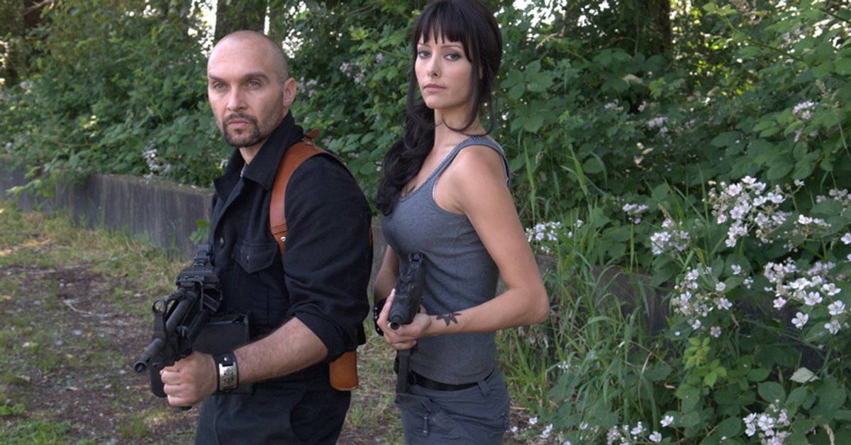 Alien Agent · Film 2007 · Trailer · Kritik