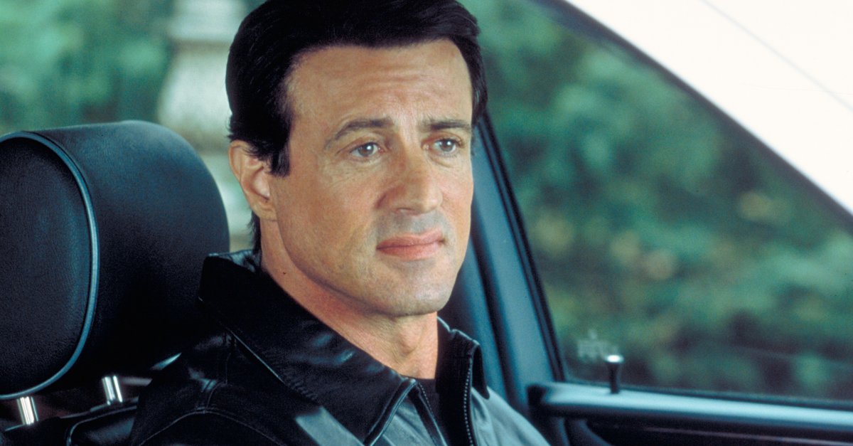 Avenging Angelo · Film 2004 · Trailer · Kritik