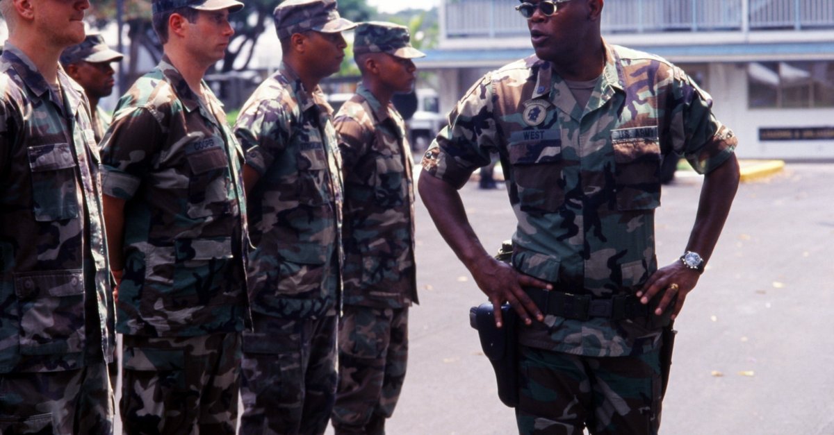 Basic · Film 2003 · Trailer · Kritik