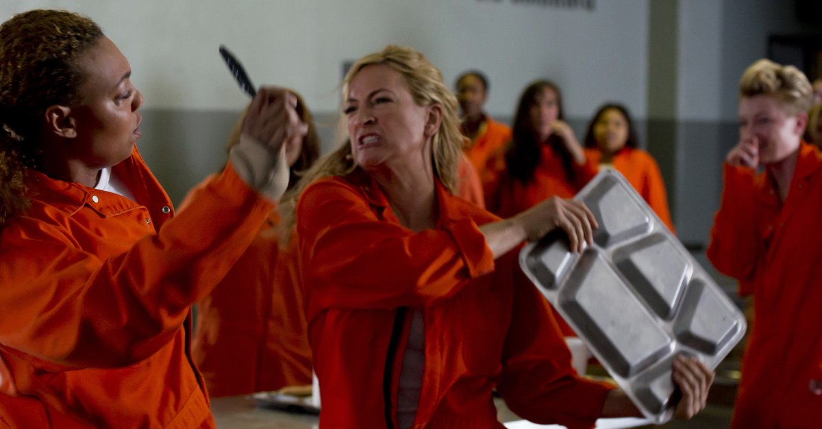 Mercenaries · Film 2014 · Trailer · Kritik