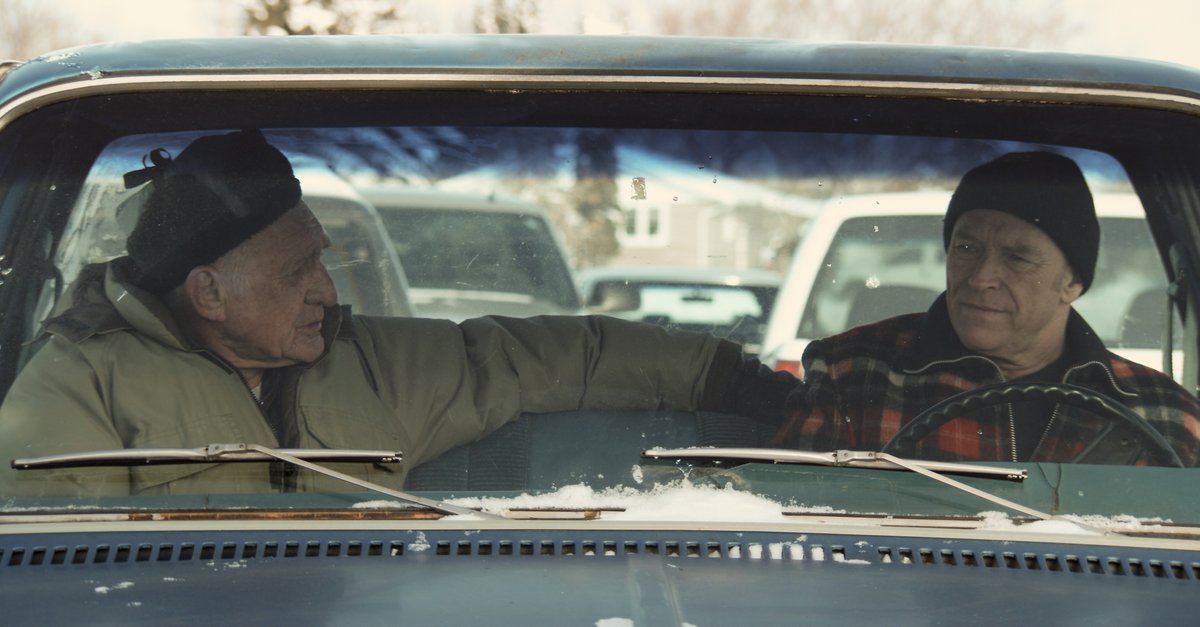 Rust · Film 2010 · Trailer · Kritik