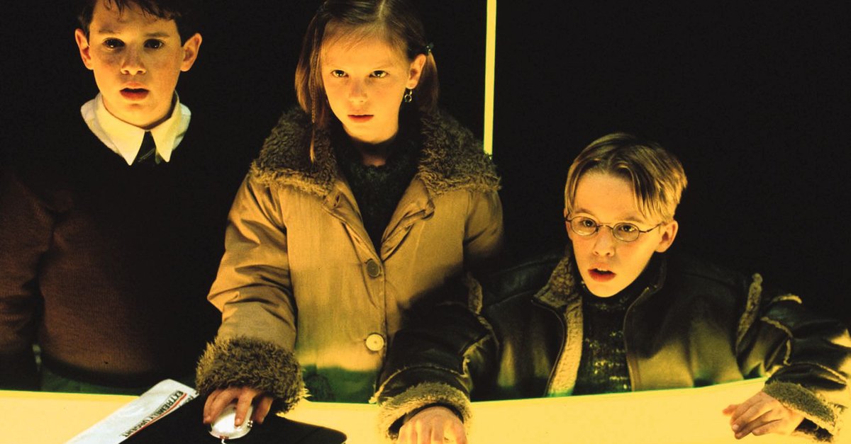 Science Fiction · Film 2003 · Trailer · Kritik