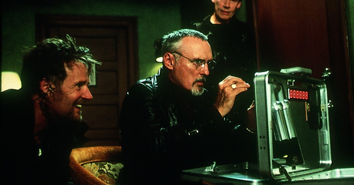 Ticker · Film 2002 · Trailer · Kritik