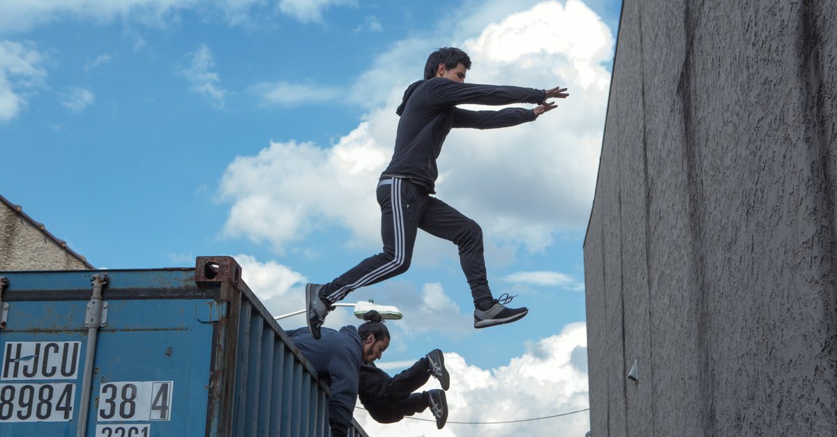 Tracers · Film 2015 · Trailer · Kritik