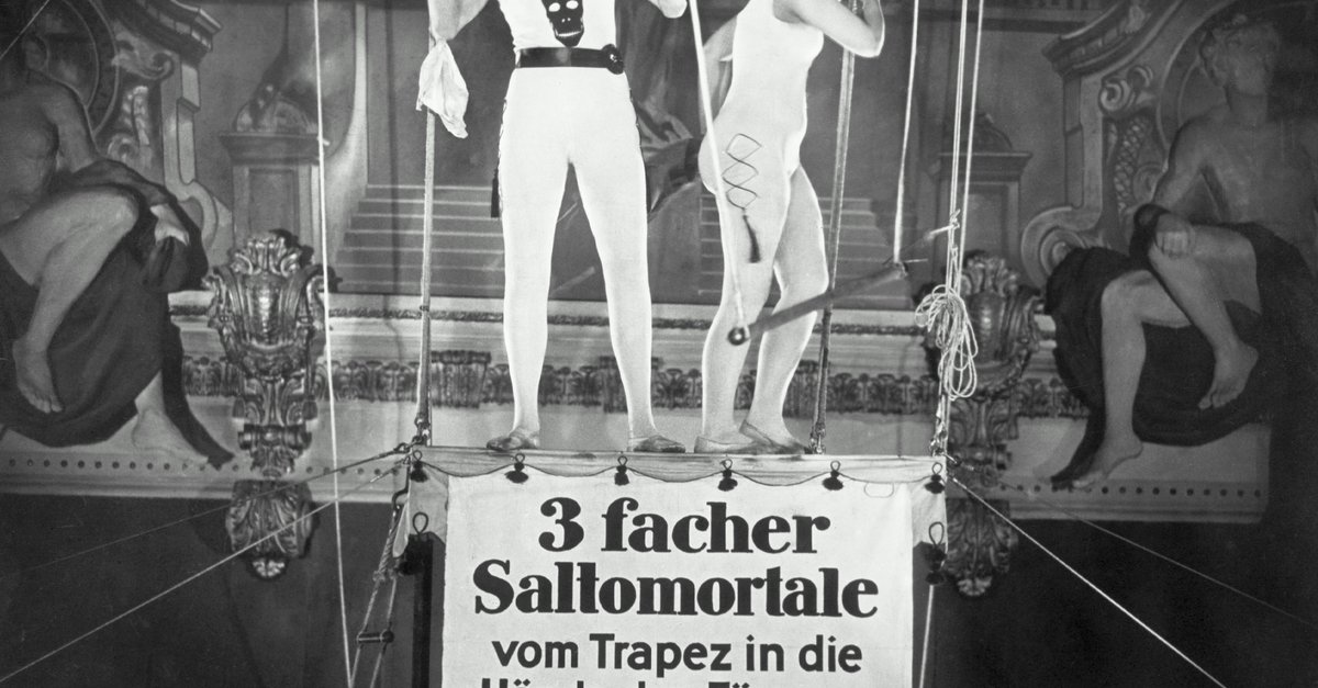 Varieté · Film 1925 · Trailer · Kritik