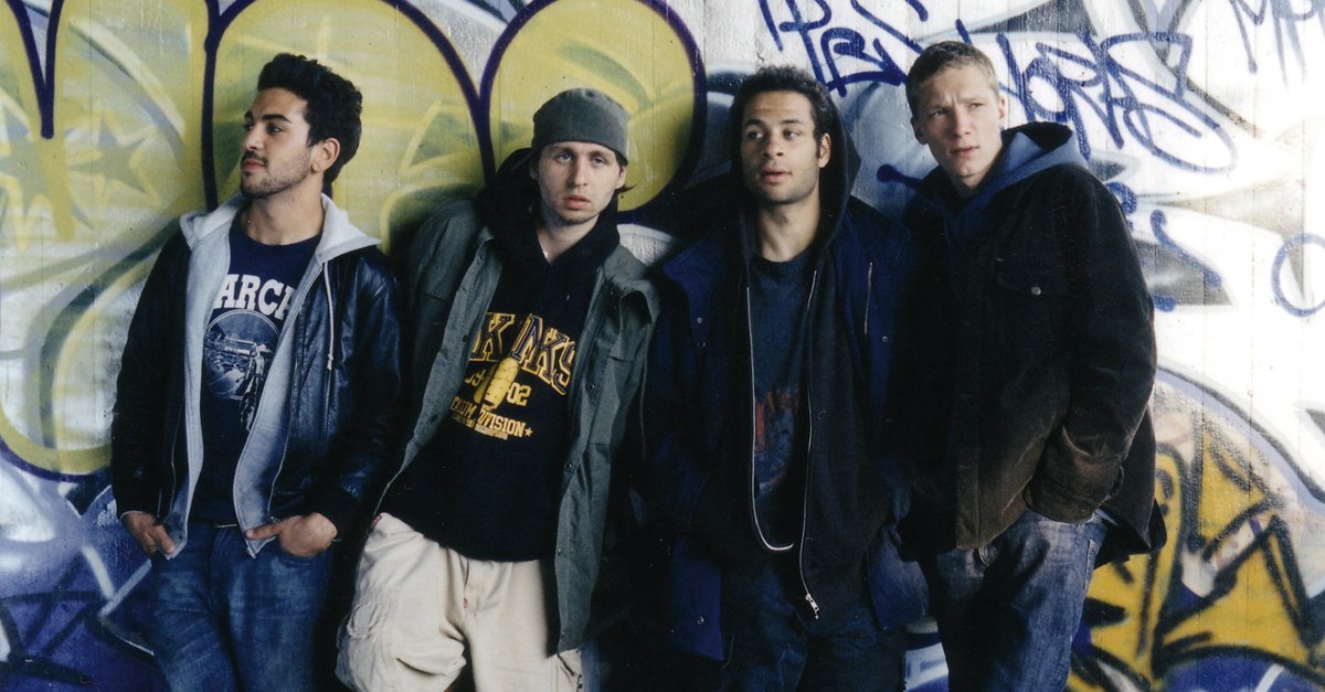 Wholetrain · Film 2006 · Trailer · Kritik