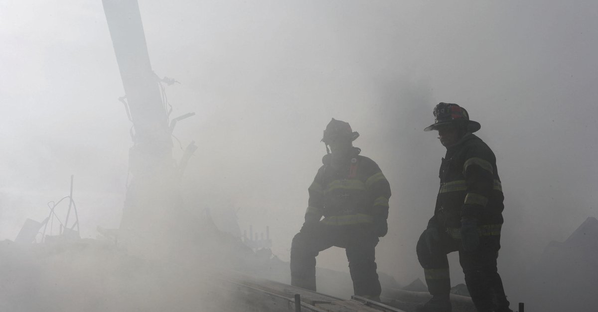 World Trade Center · Film 2006 · Trailer · Kritik