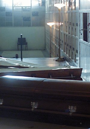 Zombie Night · Film 2014 · Trailer · Kritik