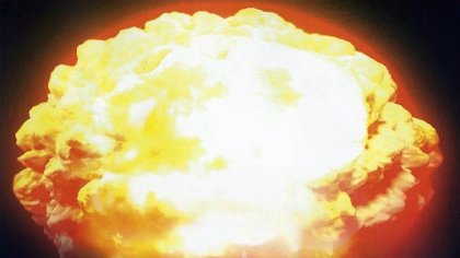 Hell · Film 2011 · Trailer · Kritik