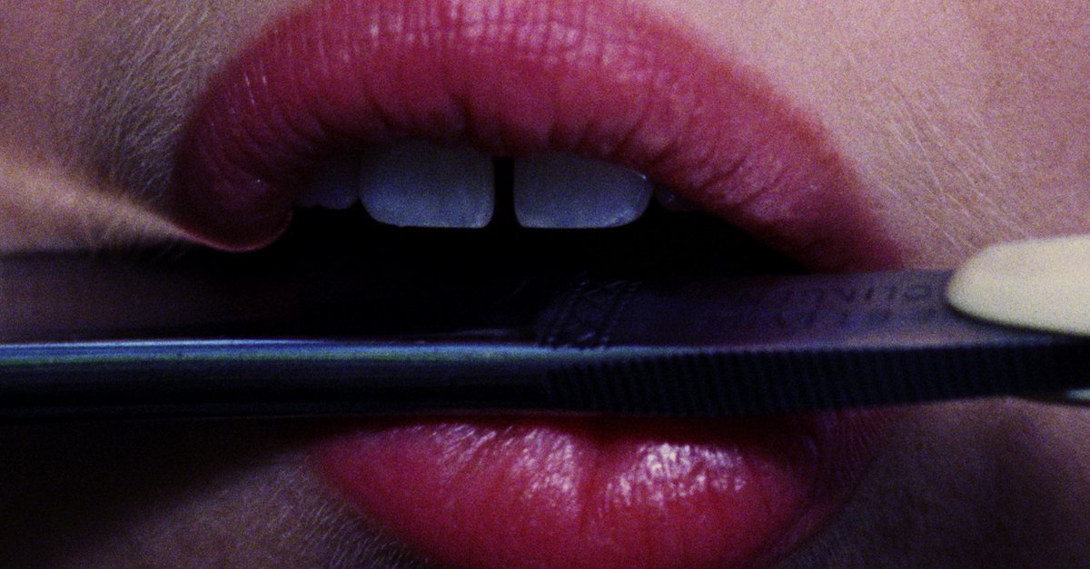 Amer · Film 2012 · Trailer · Kritik