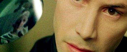 „Matrix“-Rätsel erklärt: Darum tragen alle in der Matrix eine Sonnenbrille