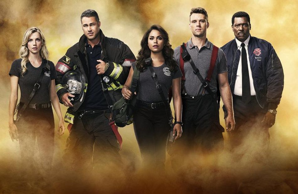 Die ersten Bilder aus der 6. Staffel von „Chicago Fire“ · KINO.de