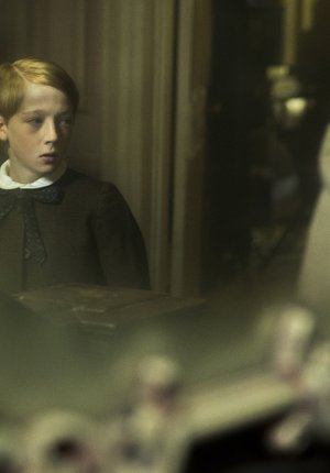 The Little Stranger · Film 2018 · Trailer · Kritik