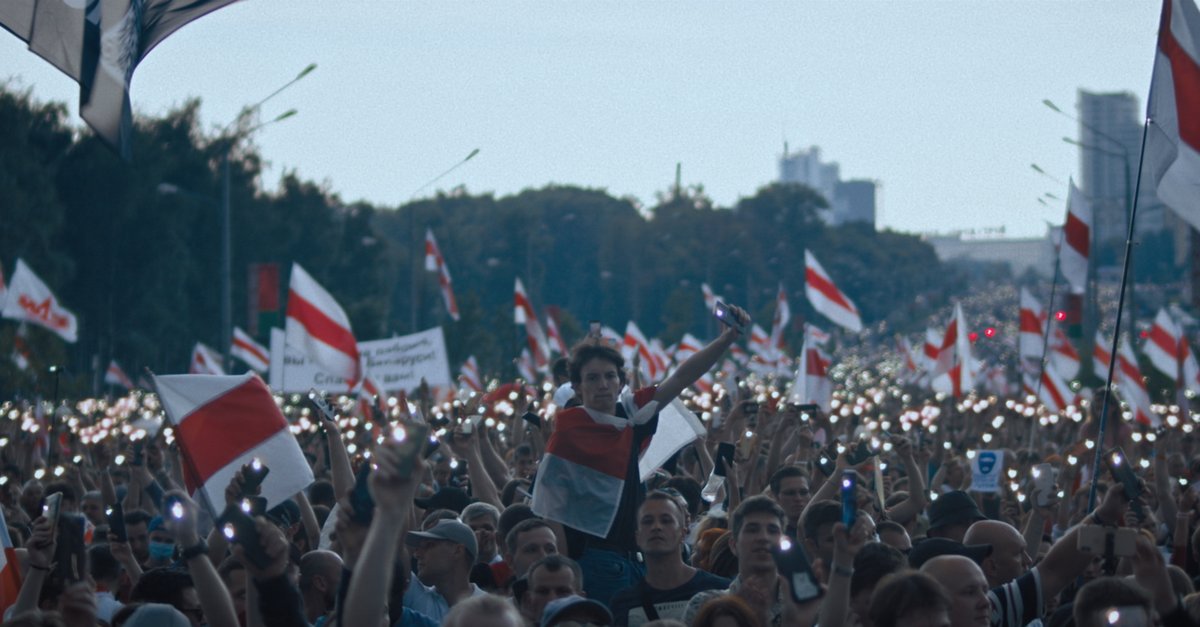 Courage - Demokratiebewegungen in Belarus · Film 2021 · Trailer · Kritik