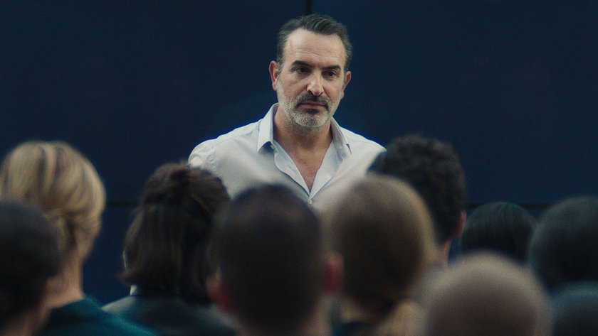 November · Film 2022 · Trailer · Kritik