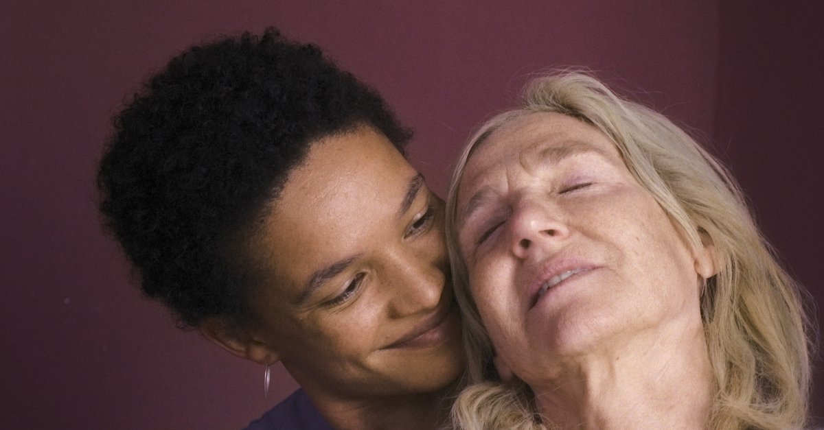 Zum Tod meiner Mutter · Film 2022 · Trailer · Kritik