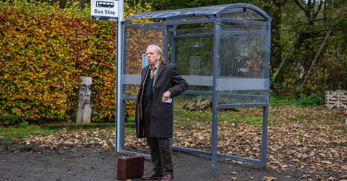 Der Engländer Der In Den Bus Stieg Und Bis Ans Ende Der Welt Fuhr