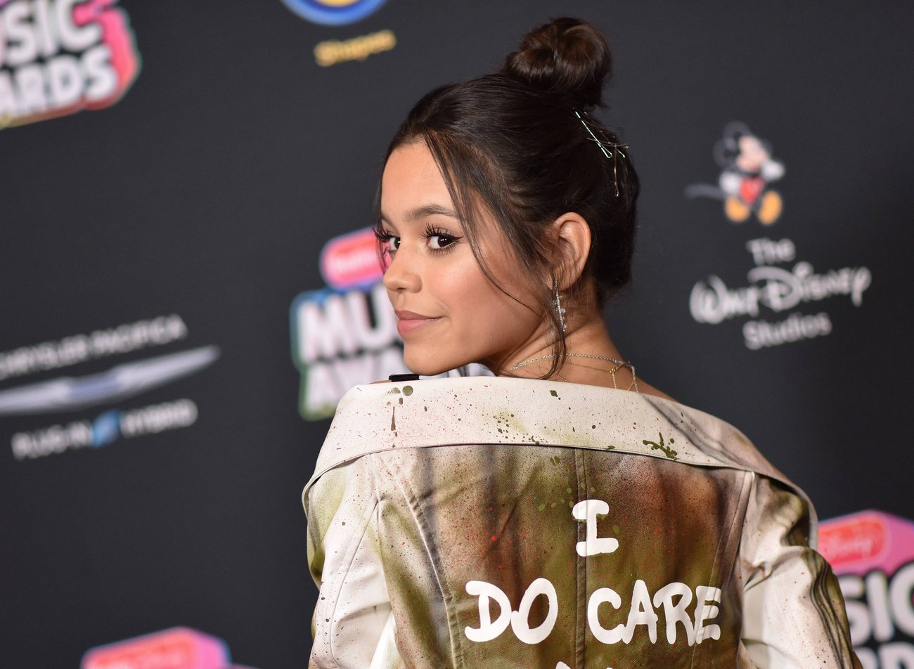 „Wednesday“-Star Jenna Ortega: 8 Fakten, die ihr noch nicht kennt
