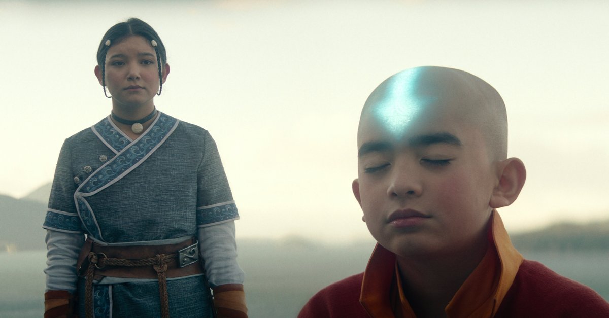 Weißer Lotus, Flopsie & Co.: 11 Easter Eggs in der Netflix-Serie für ...