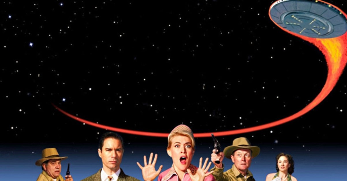 Alien Trespass · Film 2012 · Trailer · Kritik