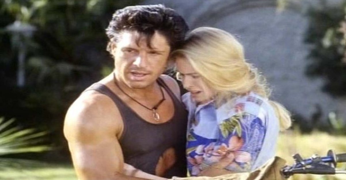 Cyborg Cop · Film 1993 · Trailer · Kritik