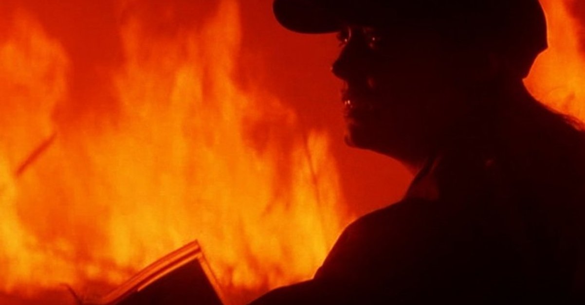 Firestorm - Brennendes Inferno · Film 1998 · Trailer · Kritik