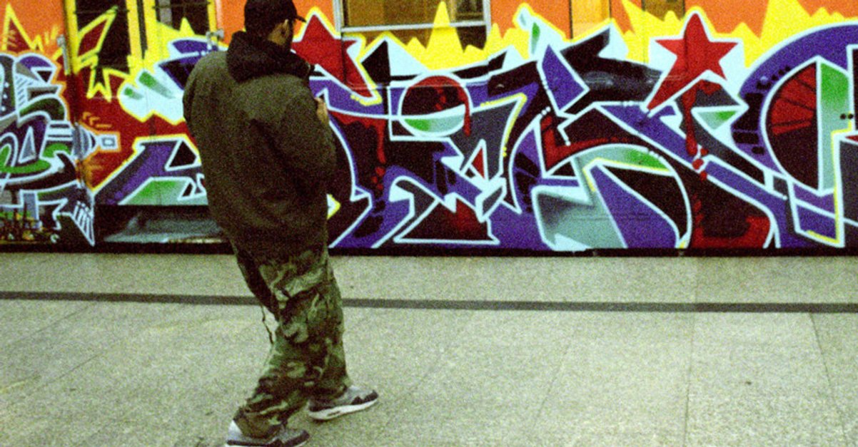 Wholetrain · Film 2006 · Trailer · Kritik