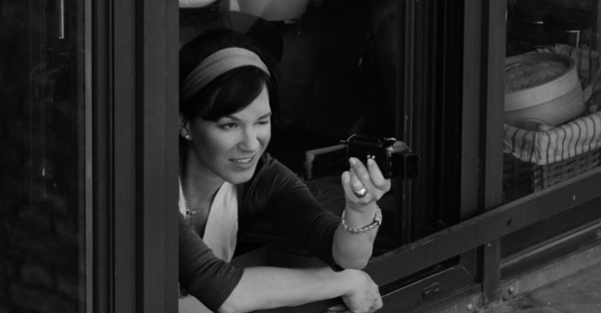 Valerie · Film 2010 · Trailer · Kritik