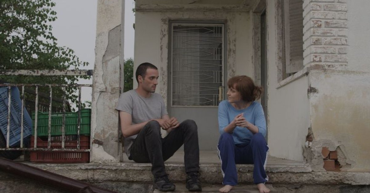 Riverbanks · Film 2015 · Trailer · Kritik