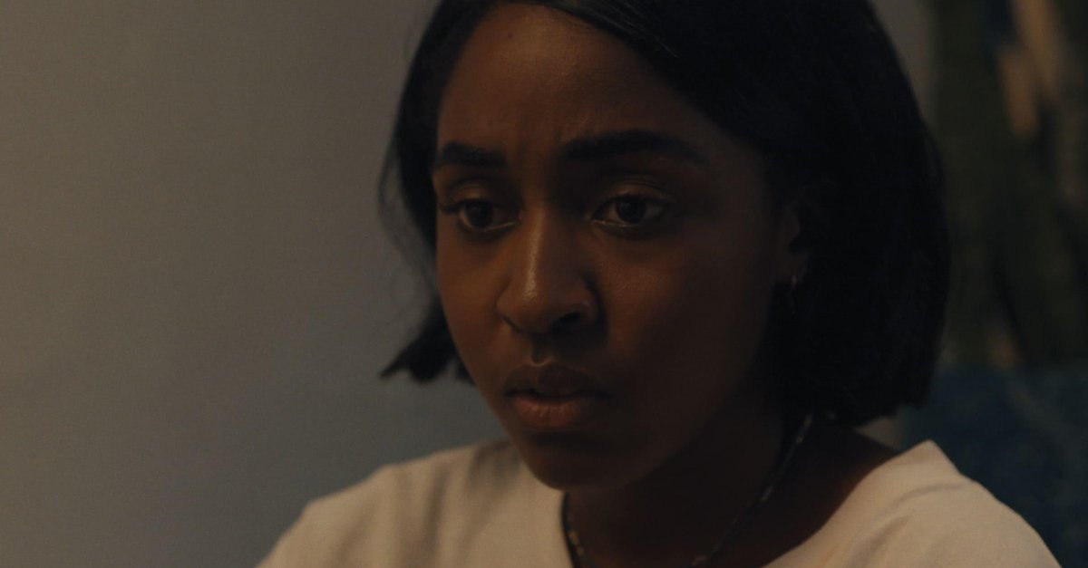 Omni Loop · Film 2024 · Trailer · Kritik