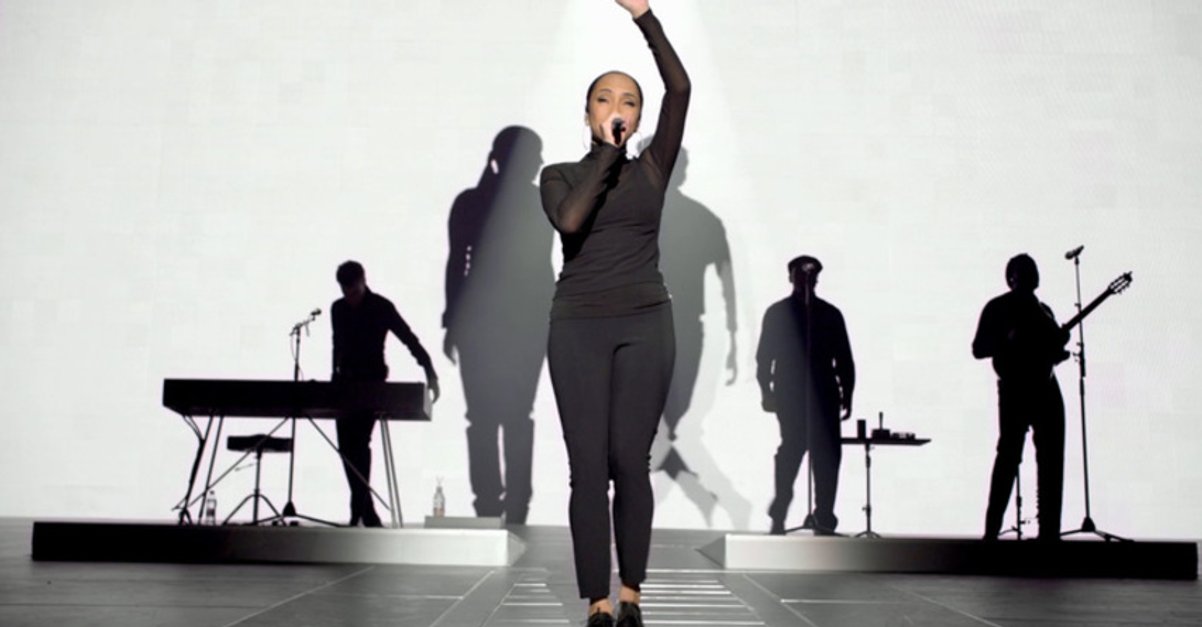 Sade: Bring Me Home Live 2011 · Film 2012 · Trailer · Kritik