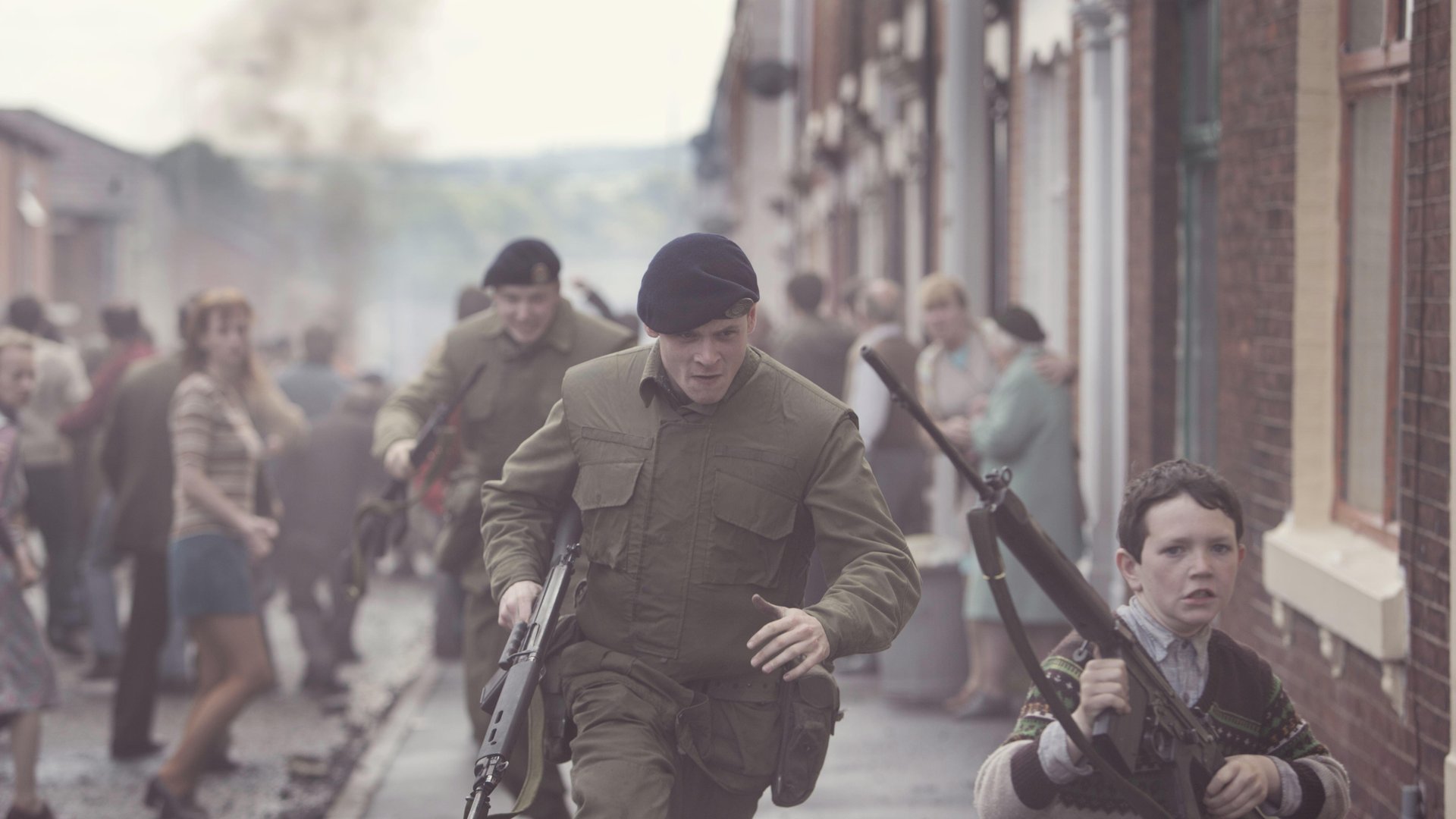 71 · Film 2014 · Trailer · Kritik