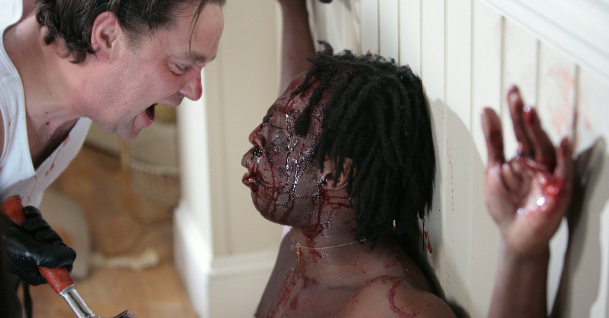 Clubbed · Film 2008 · Trailer · Kritik