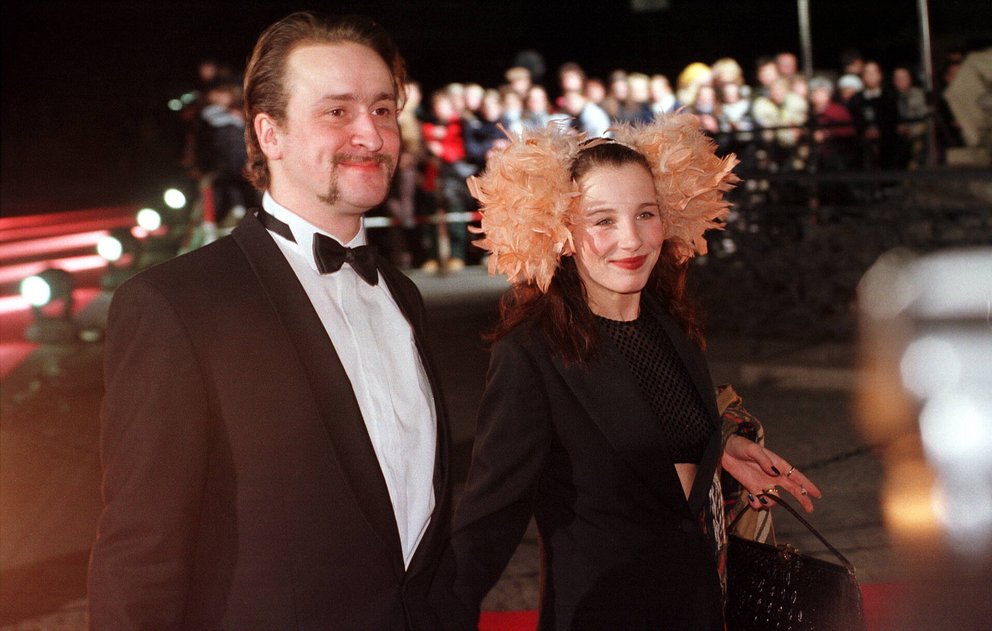 Grandiose Meret Becker in „Familie is nich“ jetzt in der ZDF-Mediathek ...